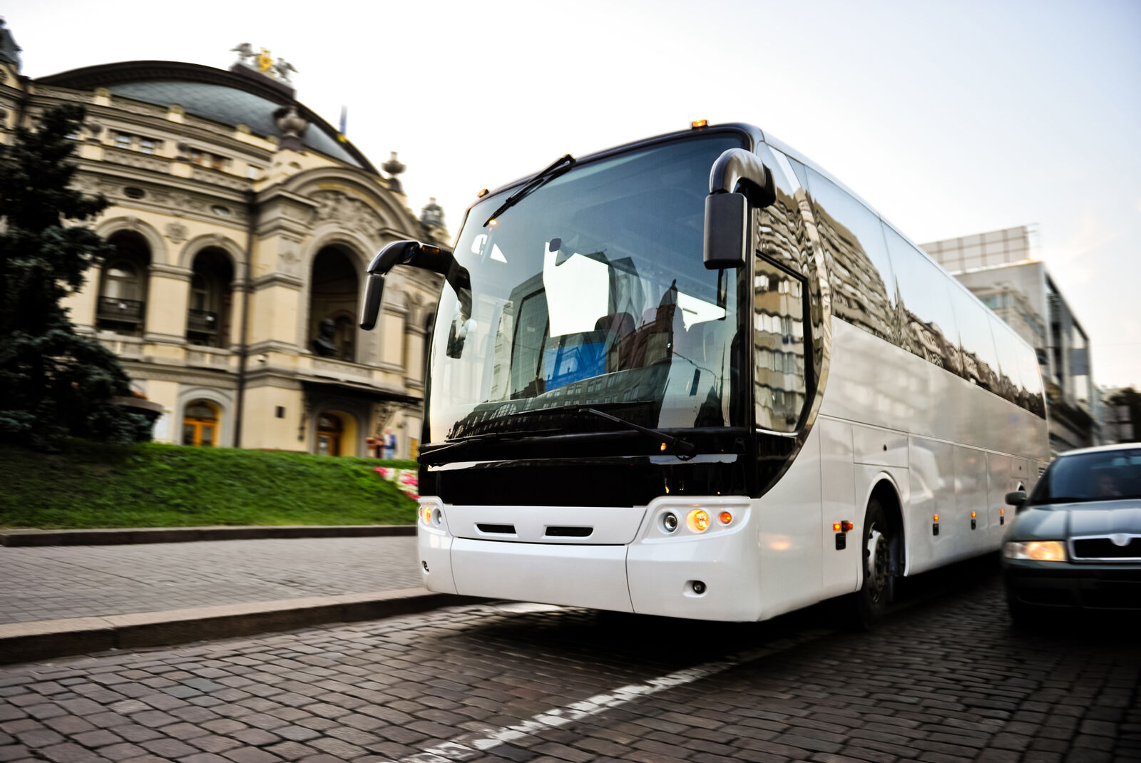 Corporate Events & The Considerations When Hiring Transport| CMAC Group